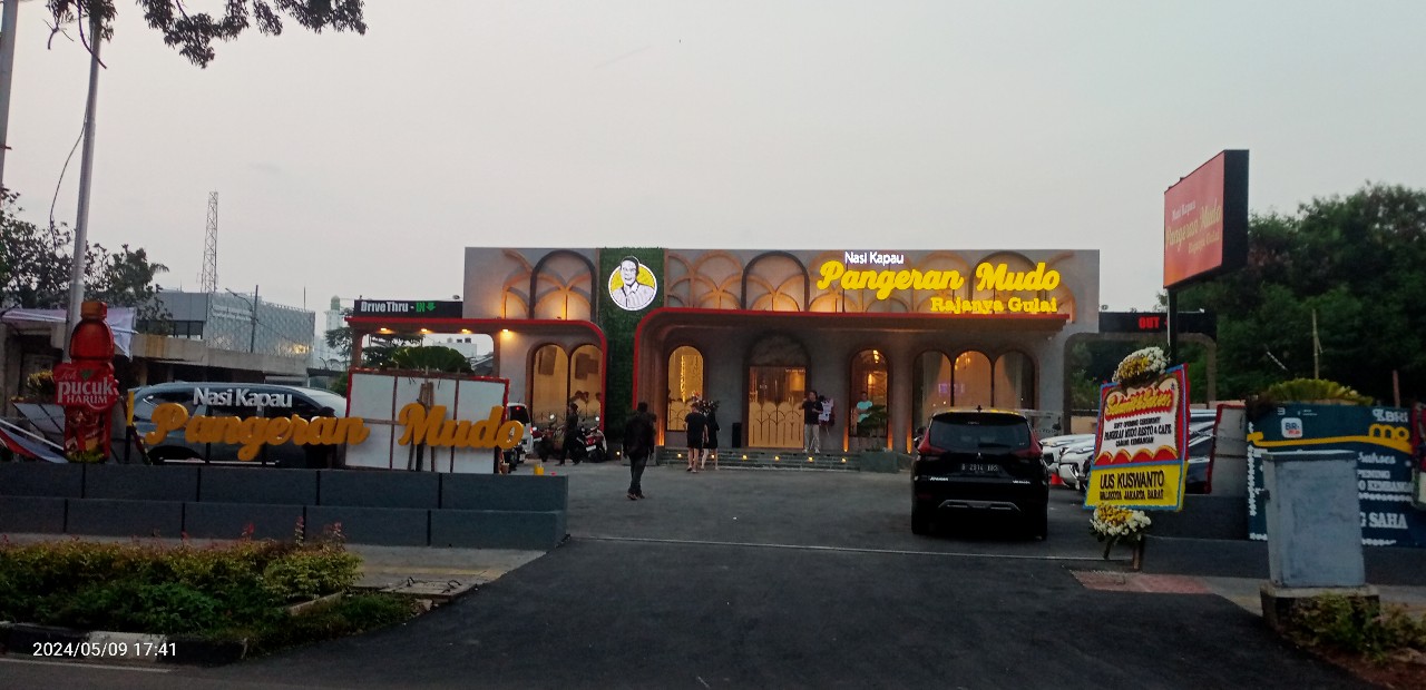 Nasi Kapau Pangeran Mudo Buka Cabang di Kembangan, depan Kantor ...